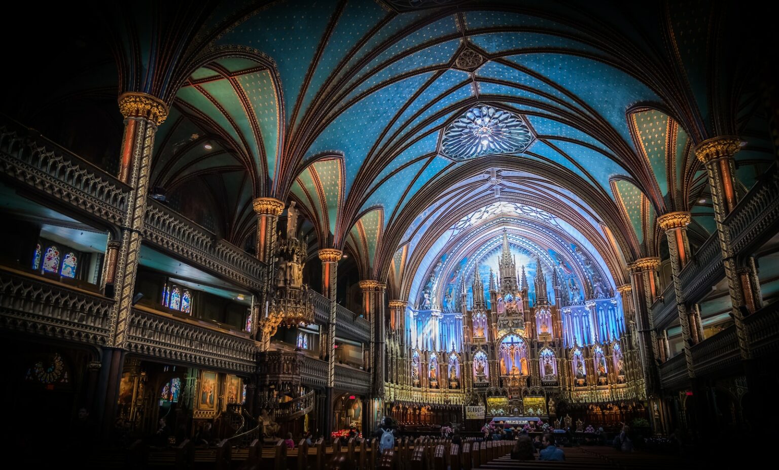 Exploring the Timeless Beauty and Design of Grand Cathedrals