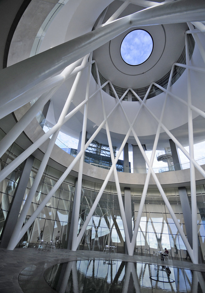 Top 10 Sustainable Materials Transforming Contemporary Architecture